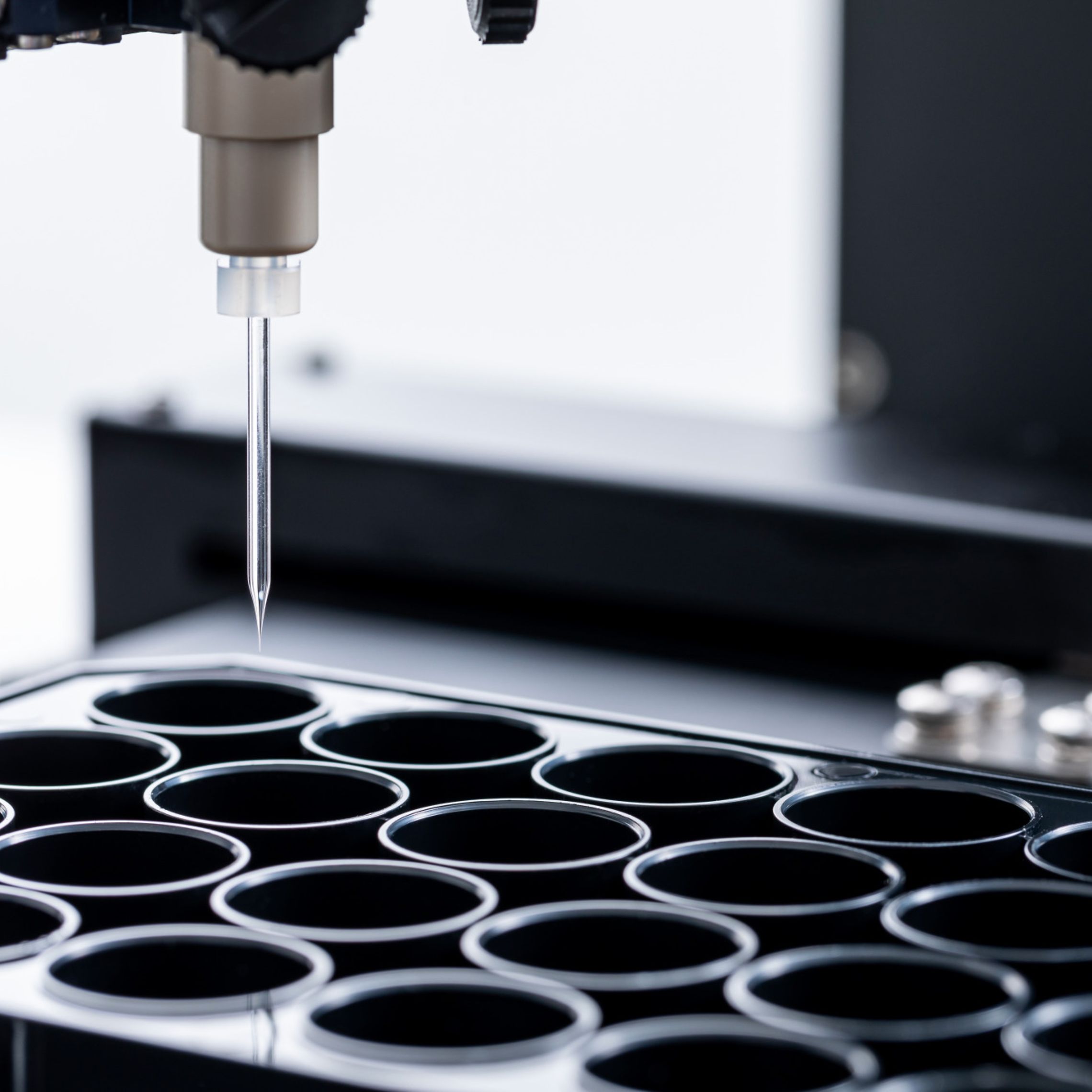 Single cell picking module for precise single cell and colony picking ...