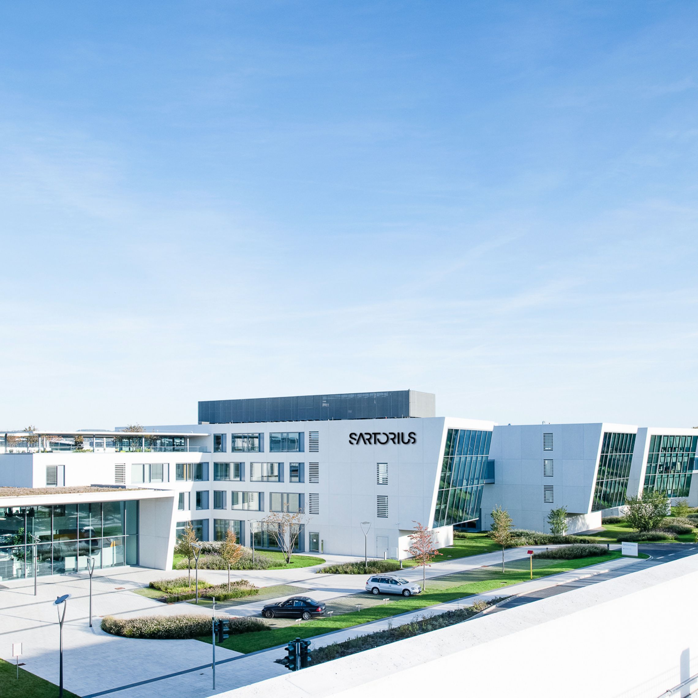 European and U.S. antitrust authorities clear acquisition of select ...