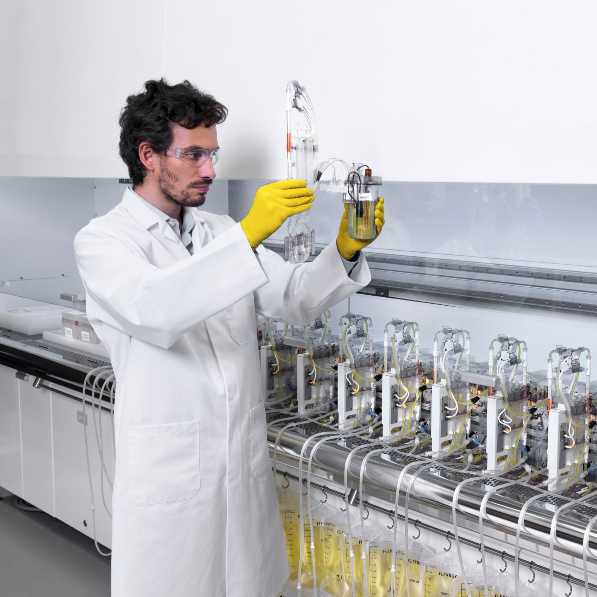 Ambr® 250 high throughput perfusion | Sartorius