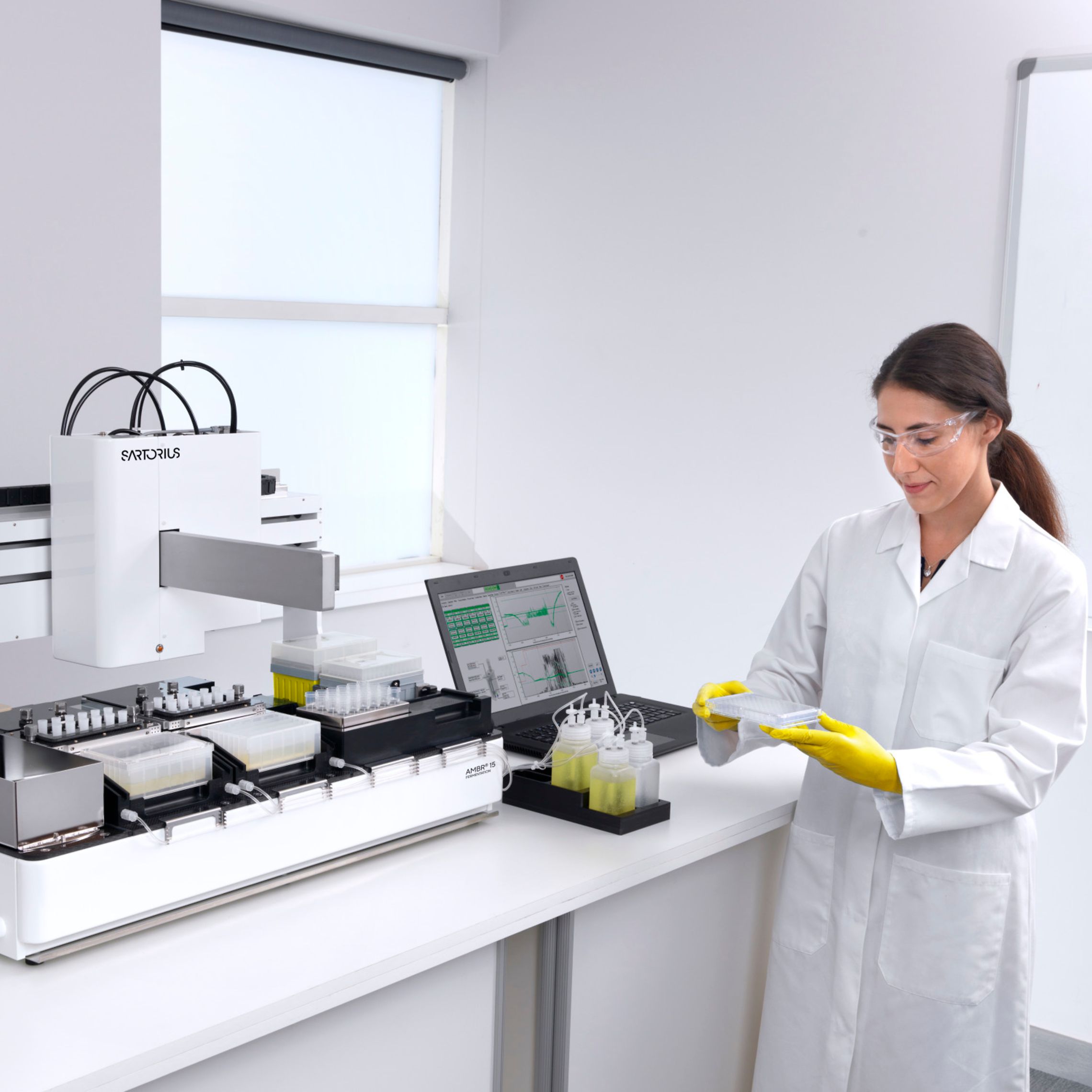 Ambr® 15 fermentation - High Throughput Automated System | Sartorius