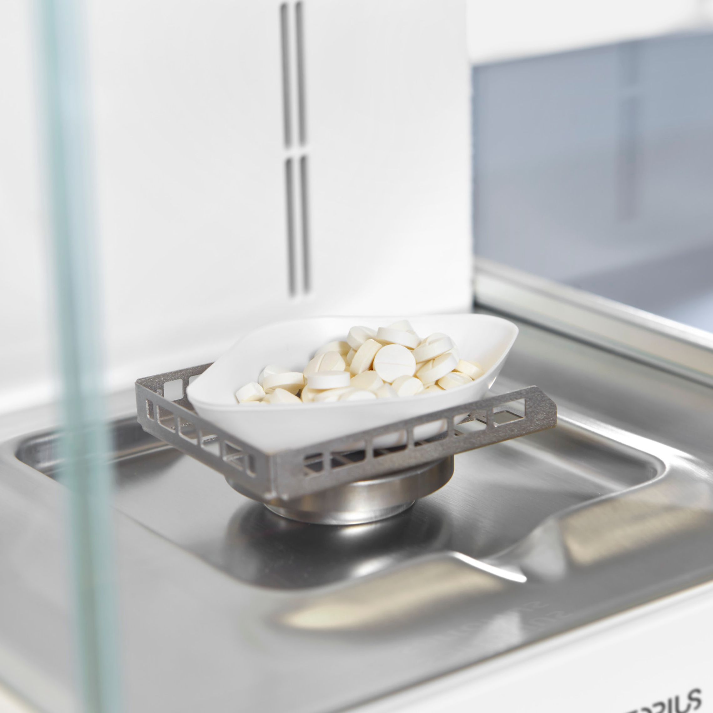 Cubis® II Ultra Micro Balance | Sample Holders | Sartorius