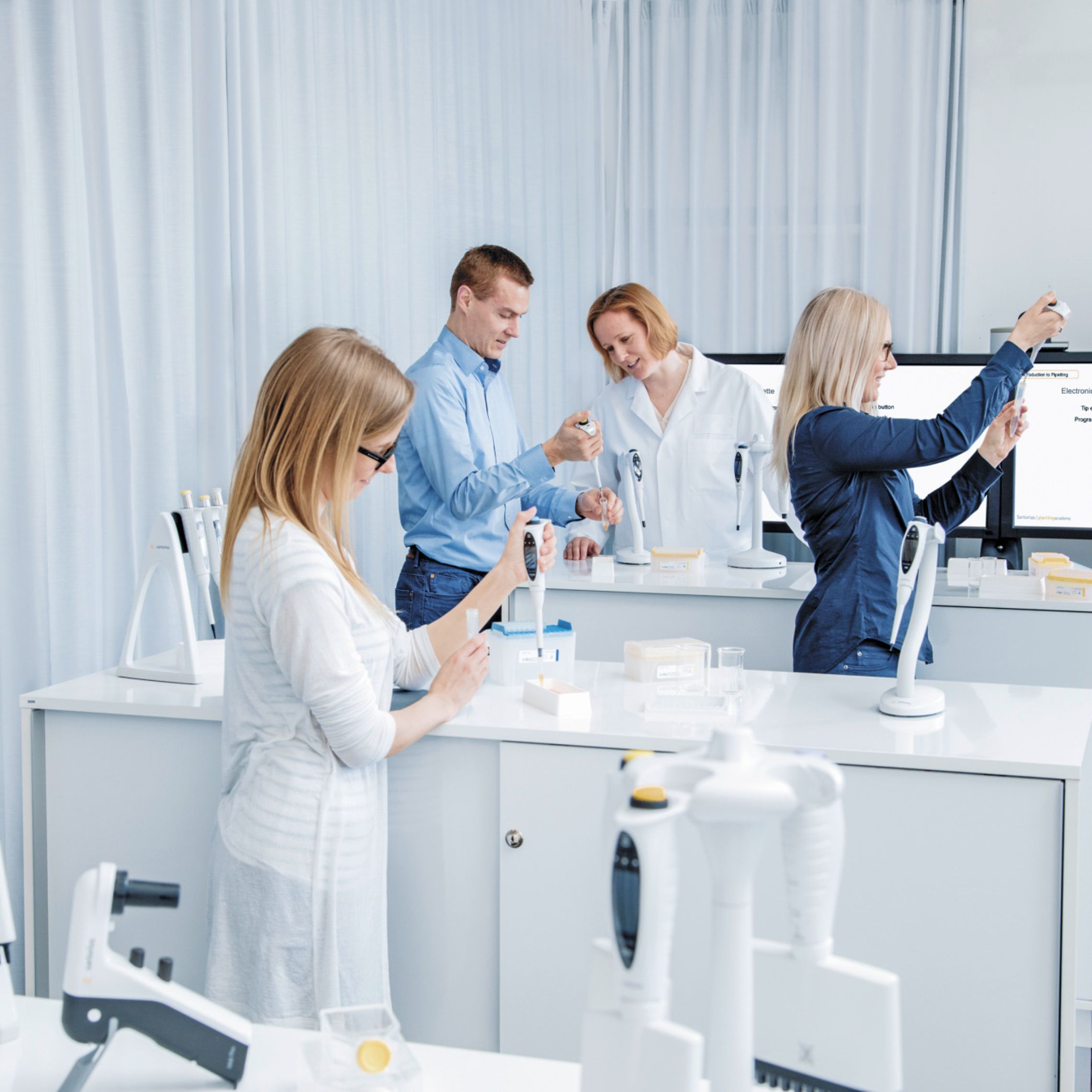 Pipetting Academy | Pipette Training and Technique | Sartorius